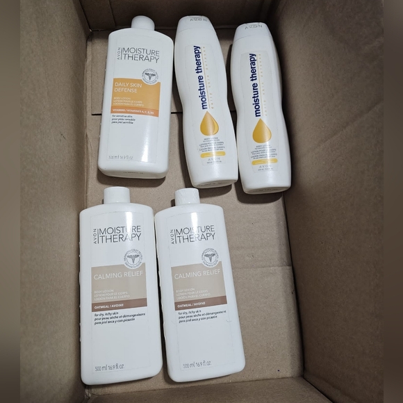 Avon | Bath & Body | Avon Moisture Therapy Lotion Lot New | Poshmark